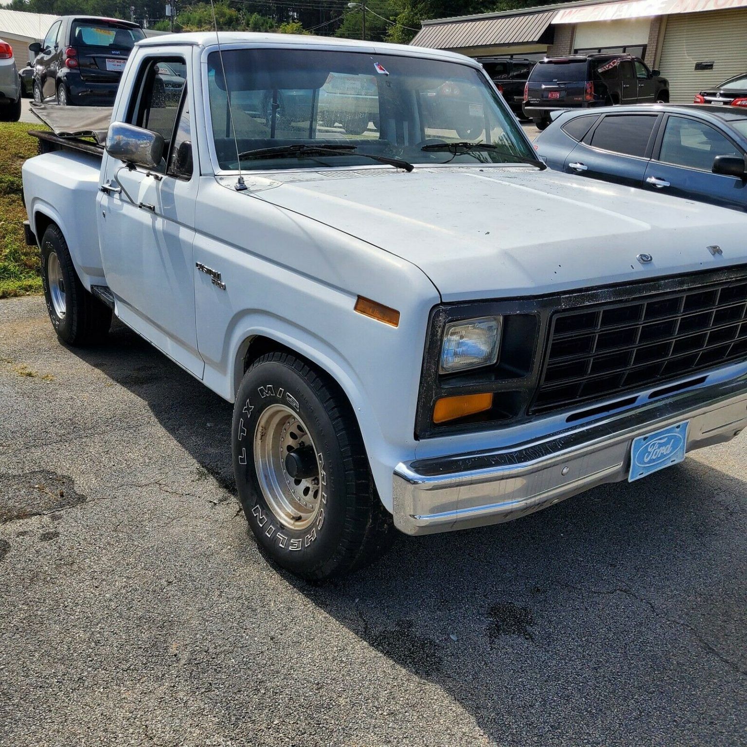 1981 Ford F100 4×4 Custom Shortbed Stepside barnyard find for sale